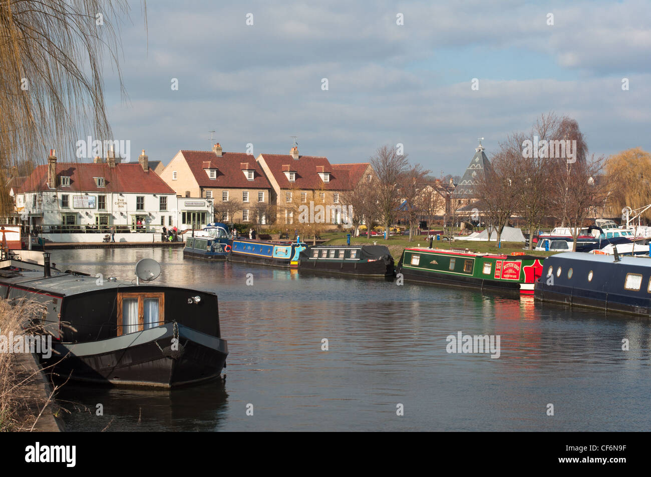 River Great Ouse and Waterfront at Ely, Cambridgeshire, England, UK ...