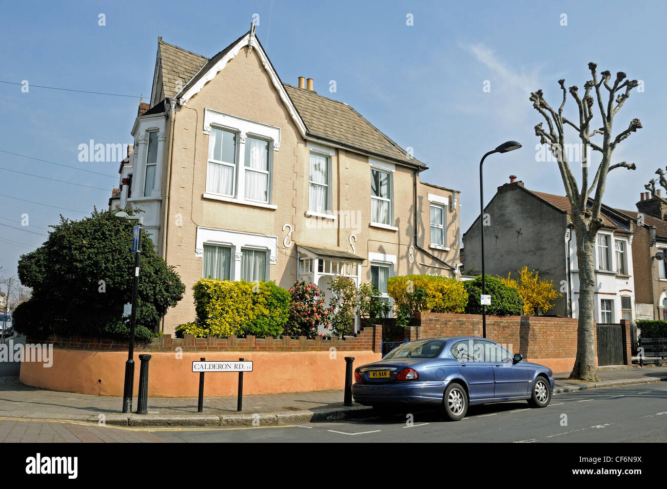 End of terrace house hi-res stock photography and images - Alamy