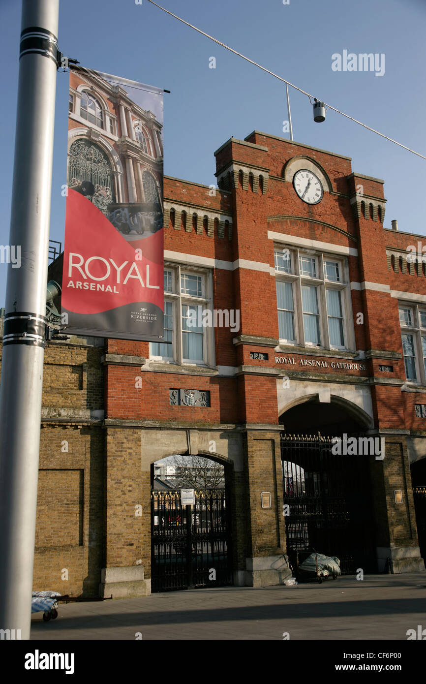 Royal arsenal gatehouse hi-res stock photography and images - Alamy
