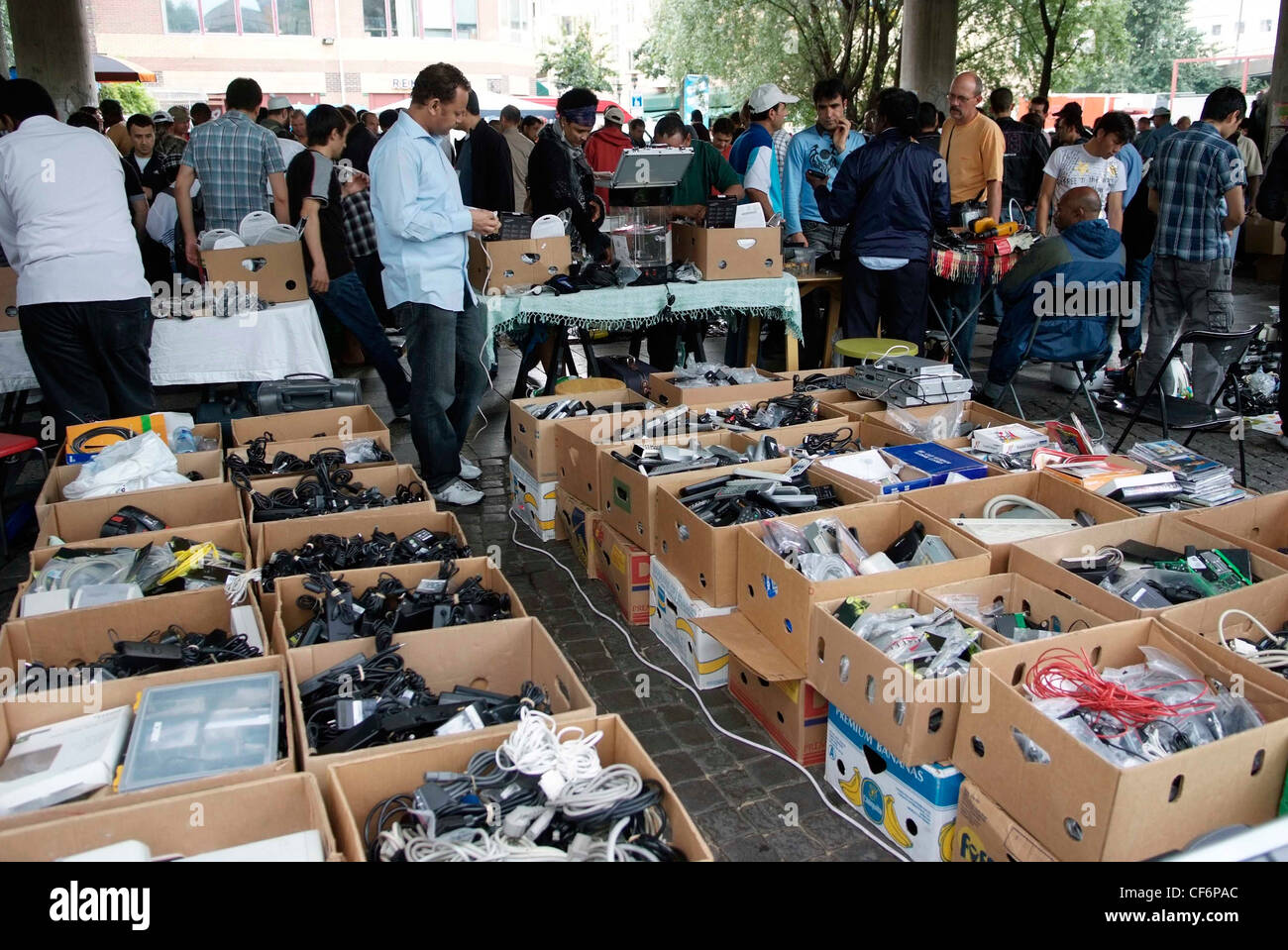 Flea market oslo hi-res stock photography and images - Alamy