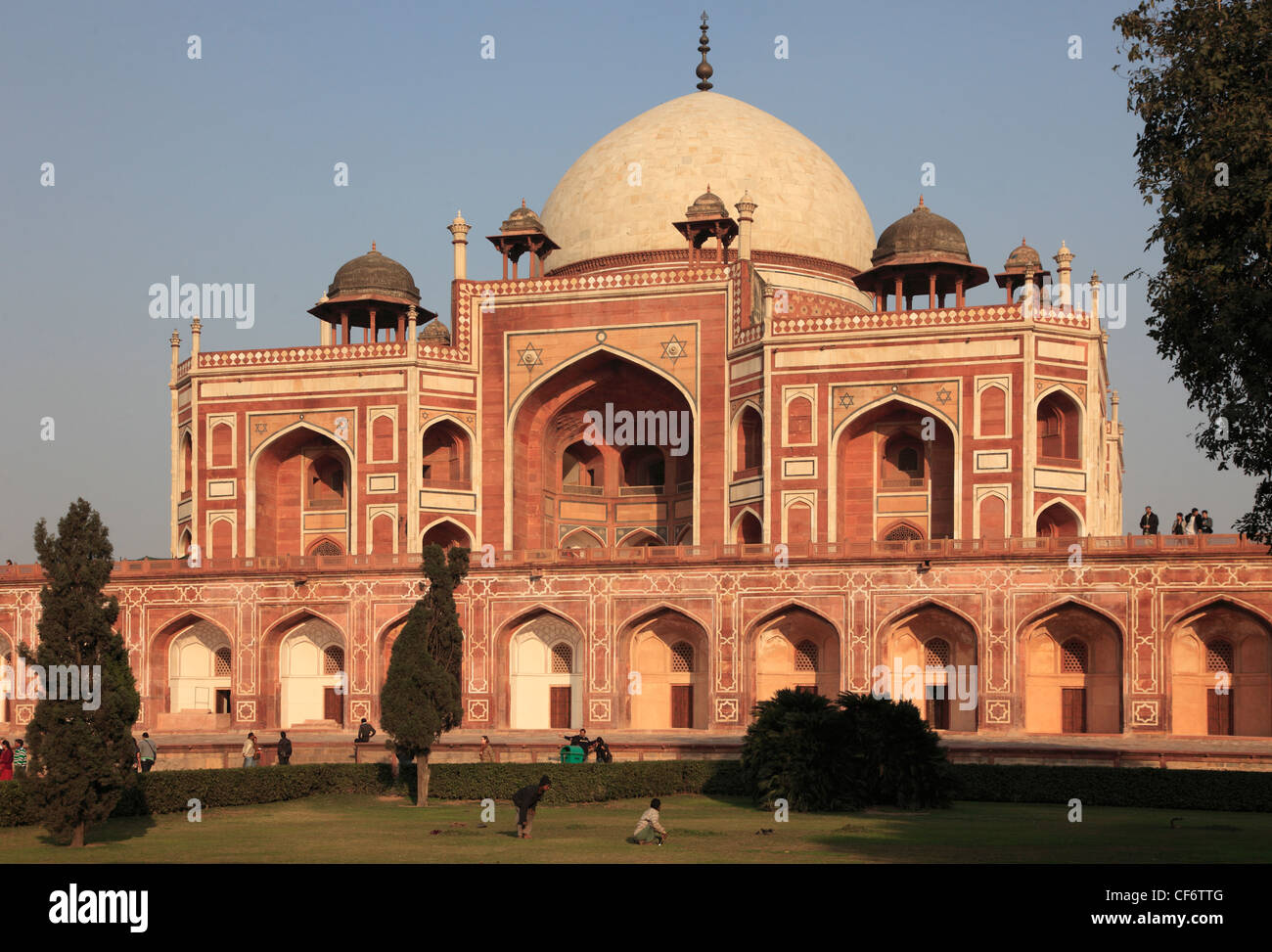 India delhi humayuns tomb hi-res stock photography and images - Alamy