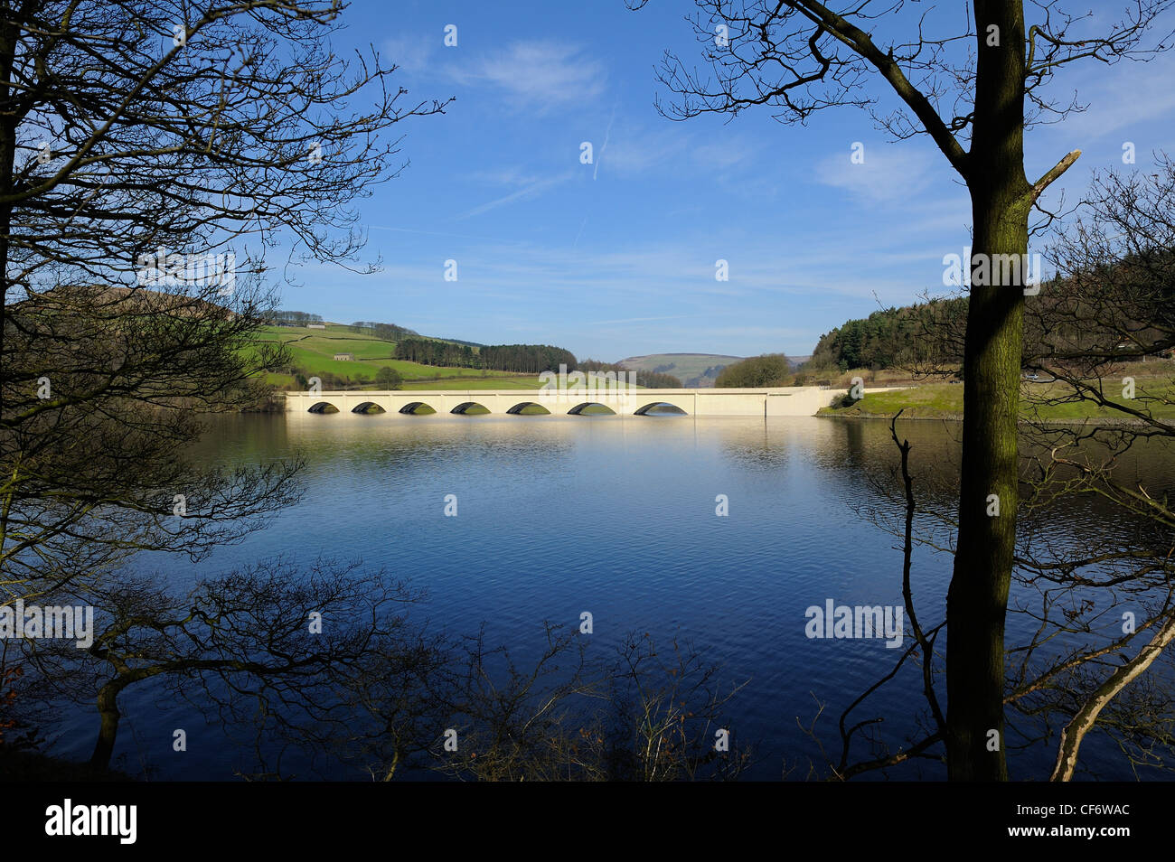 Ashopton bridge viaduct ladybower dam upper derwent valley derbyshire ...