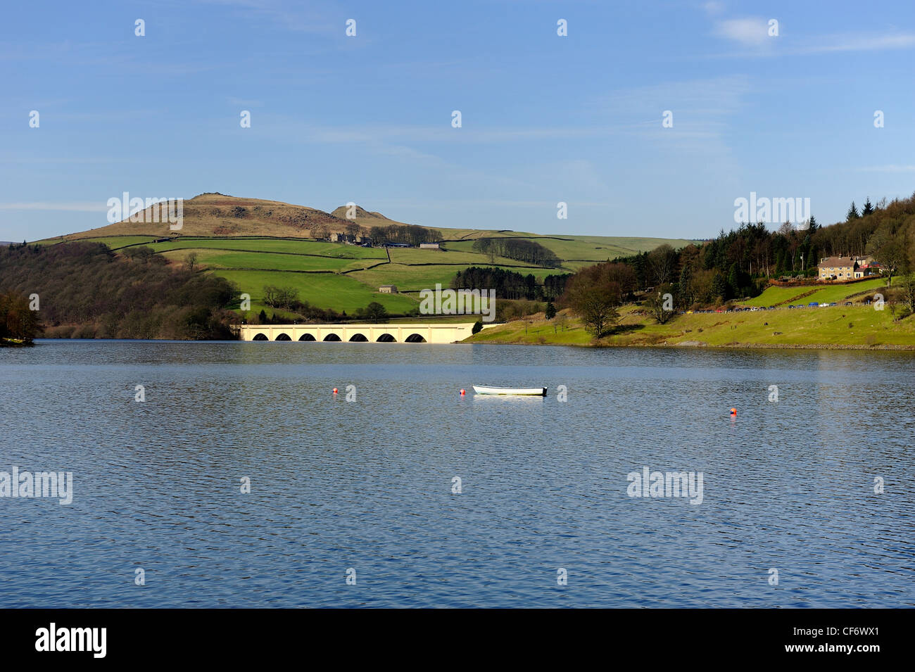 Ladybower Dam Ashopton viaduct Upper Derwent Valley Derbyshire England ...