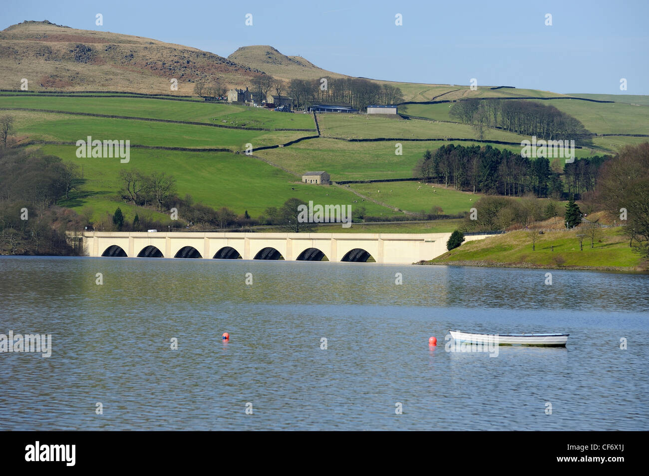 Ashopton bridge viaduct ladybower dam upper derwent valley derbyshire ...