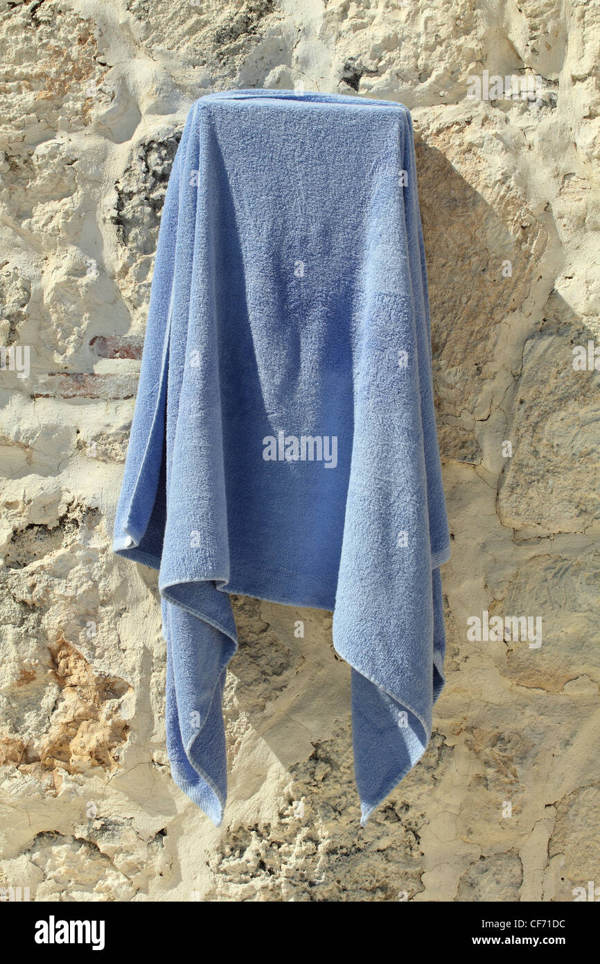 rock wall towel Stock Photo - Alamy