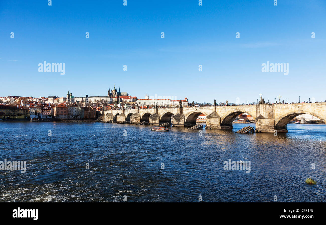 Charles Bridge (Karlov Most) and the Lesser Town and Hradcany across ...