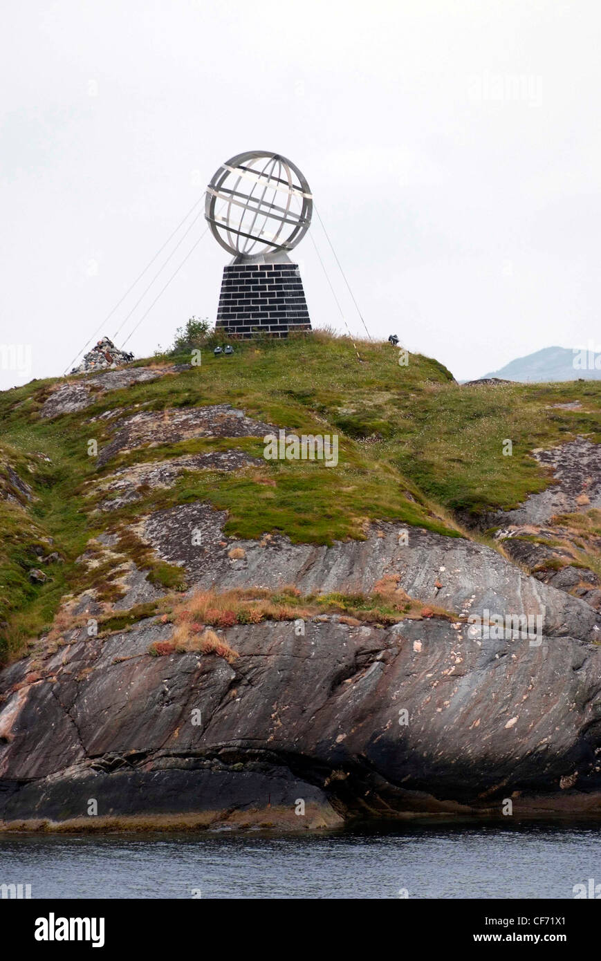 NORWAY -- A monument marks the Arctic Circle on the island oc ...