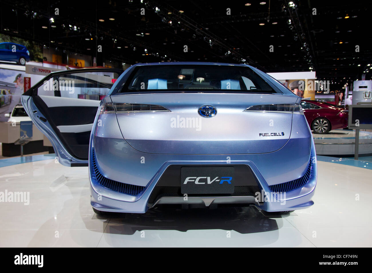 Toyota Fcv R