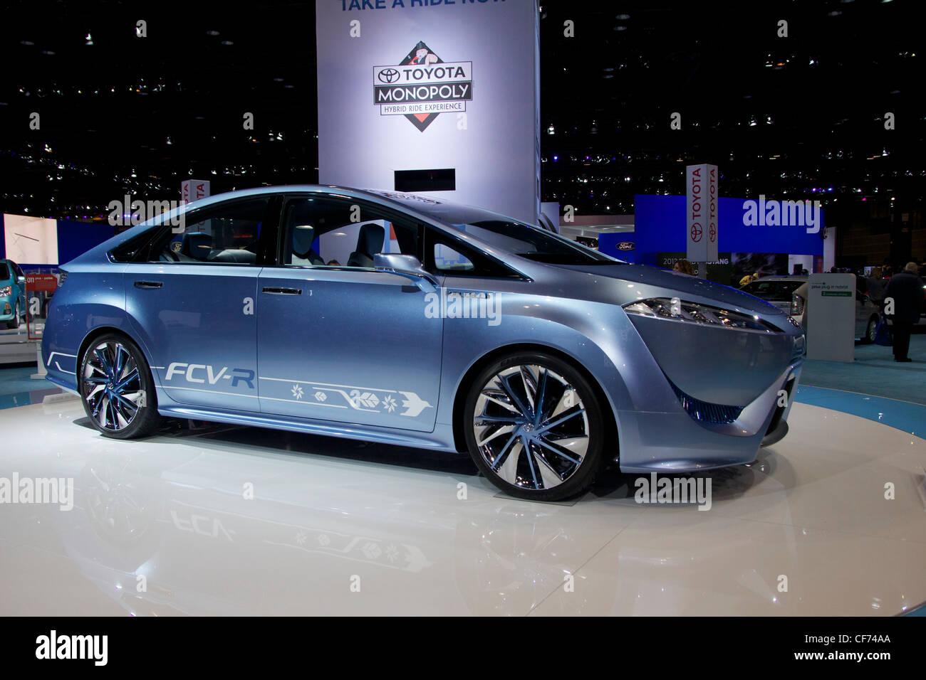 Toyota FCV-R fuel cell powered concept car. 2012 Chicago Auto Show ...