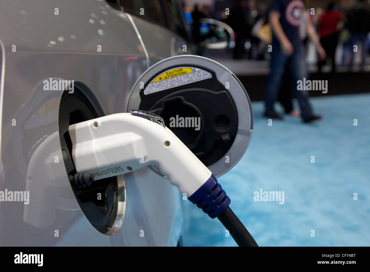 Prius plugin hybrid hi-res stock photography and images - Alamy