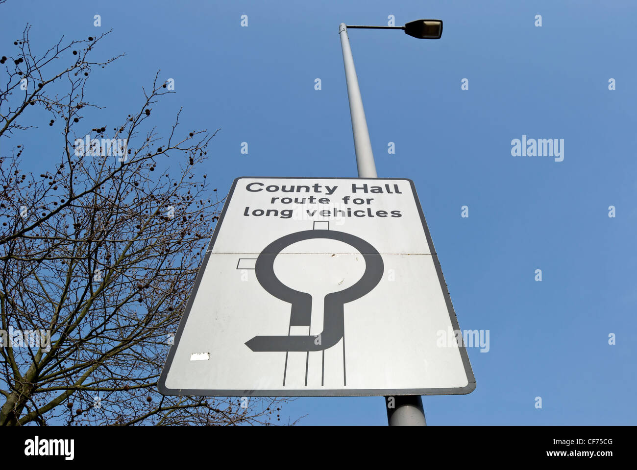 Alternative route sign hi-res stock photography and images - Alamy