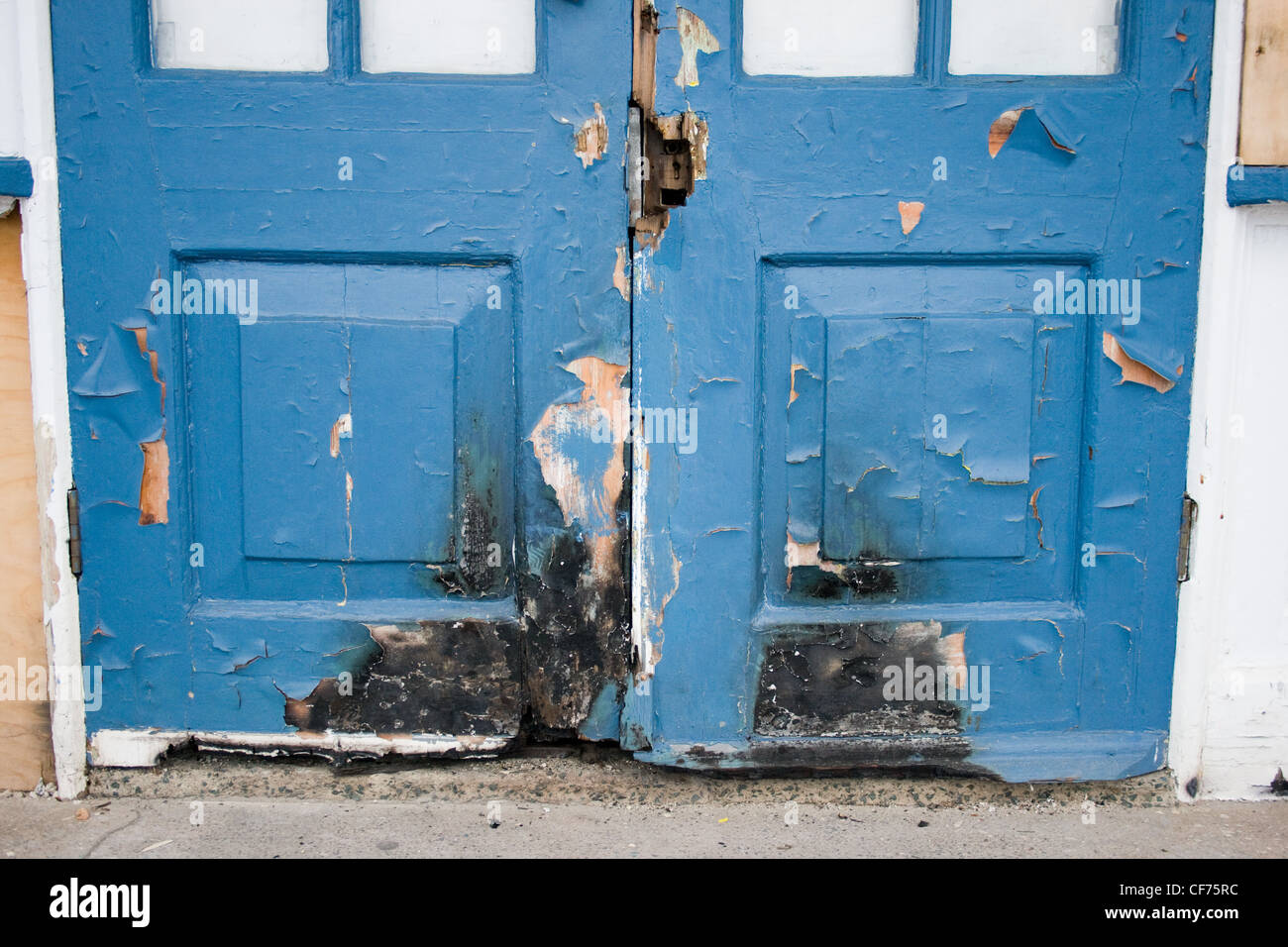 Fire doors hi-res stock photography and images - Alamy