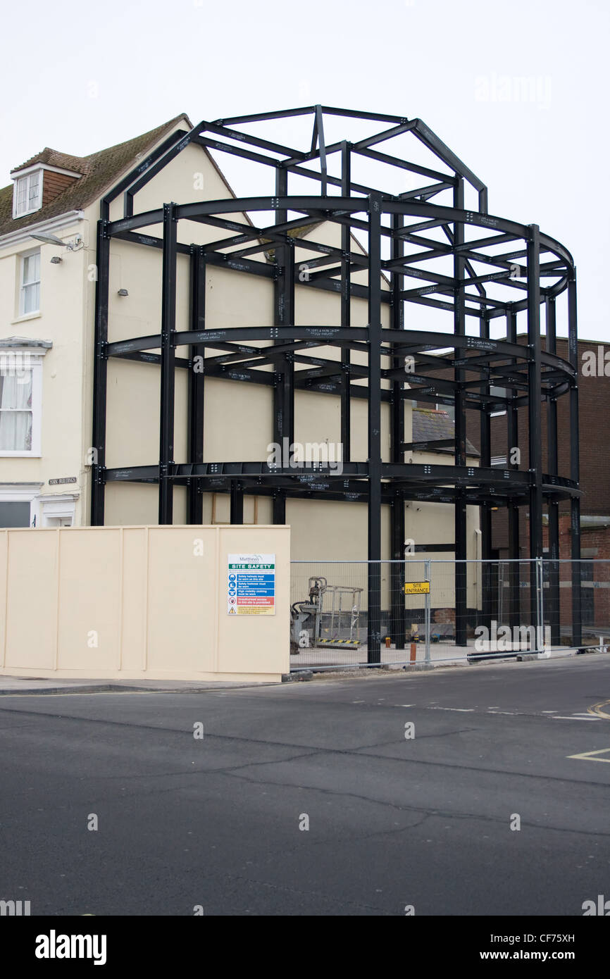 Metal framework of a new building Stock Photo - Alamy