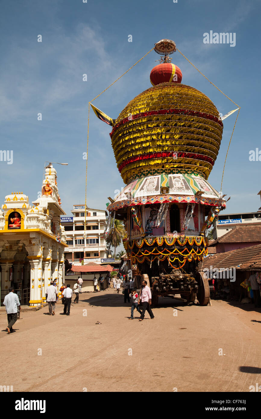 Large chariot, Krishna Temple built in the thirteenth century Udupi ...