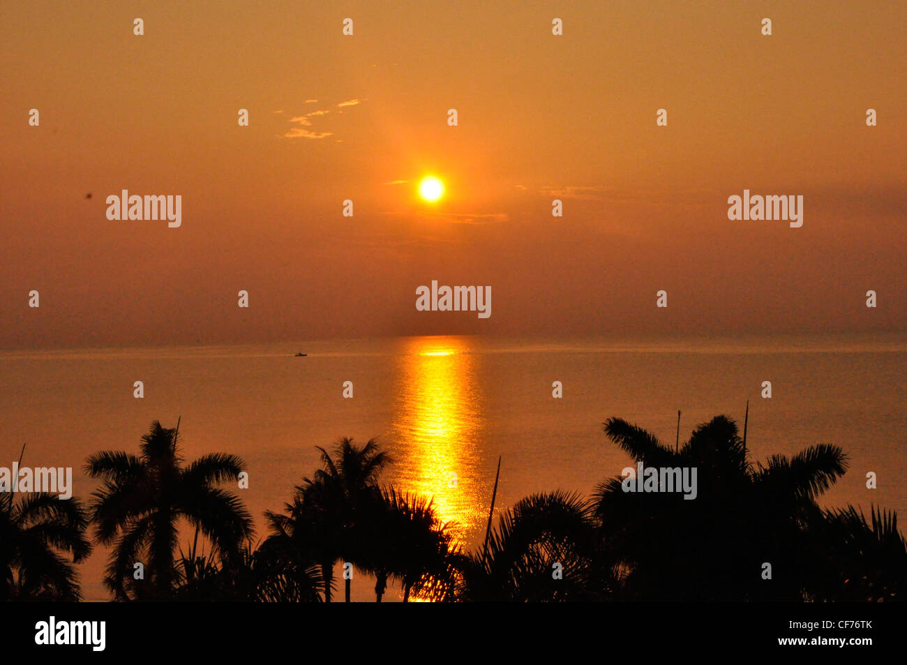 Golden Sunset Key Biscayne Romantic Luxury vacation Stock Photo - Alamy