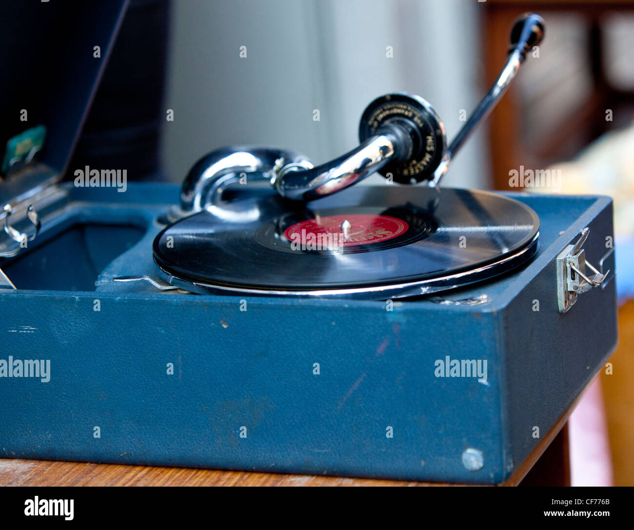 Old portable gramophone and vinyl record Stock Photo - Alamy