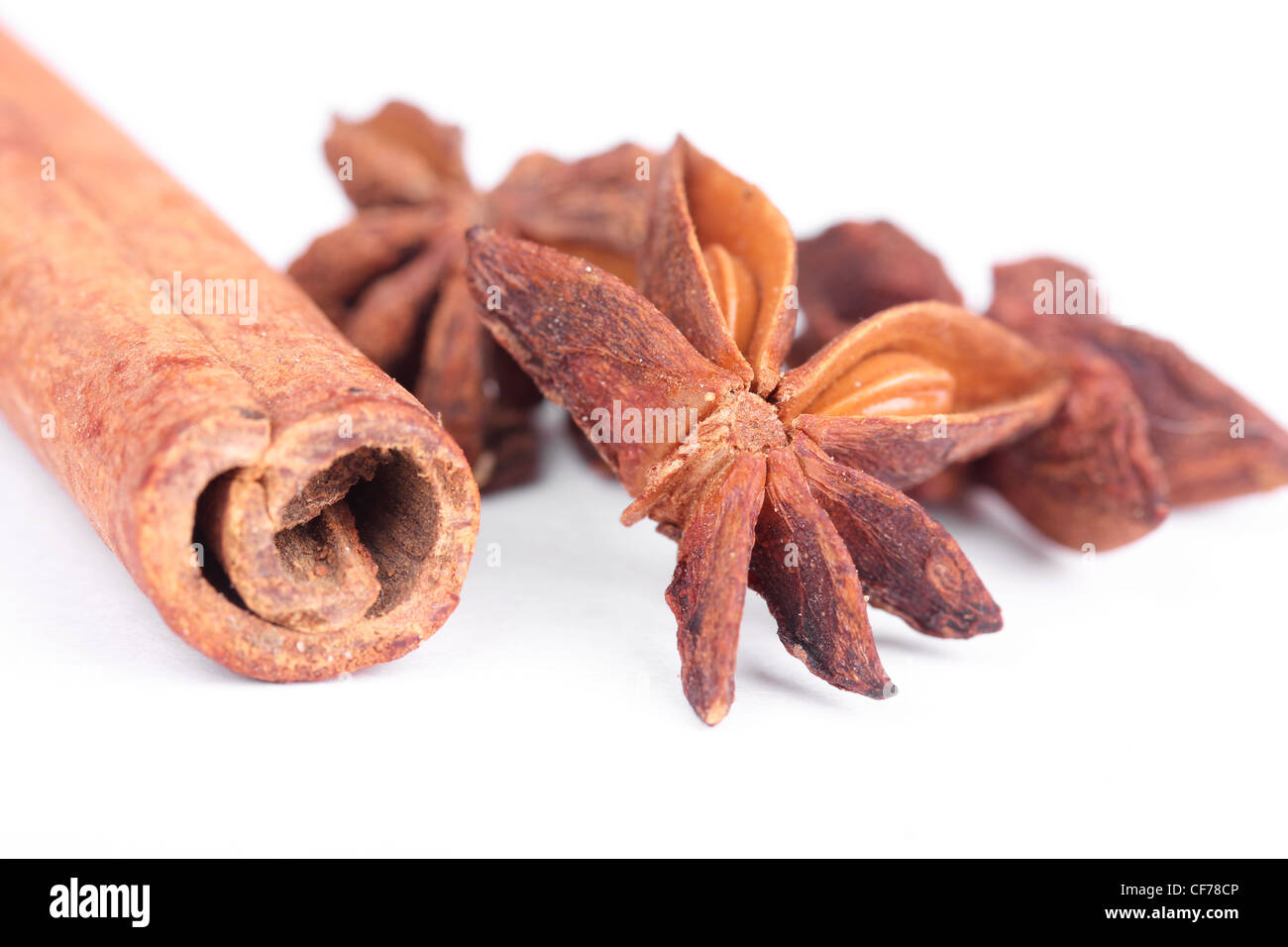 Mulled wine ingredients cinnamon hi-res stock photography and images ...