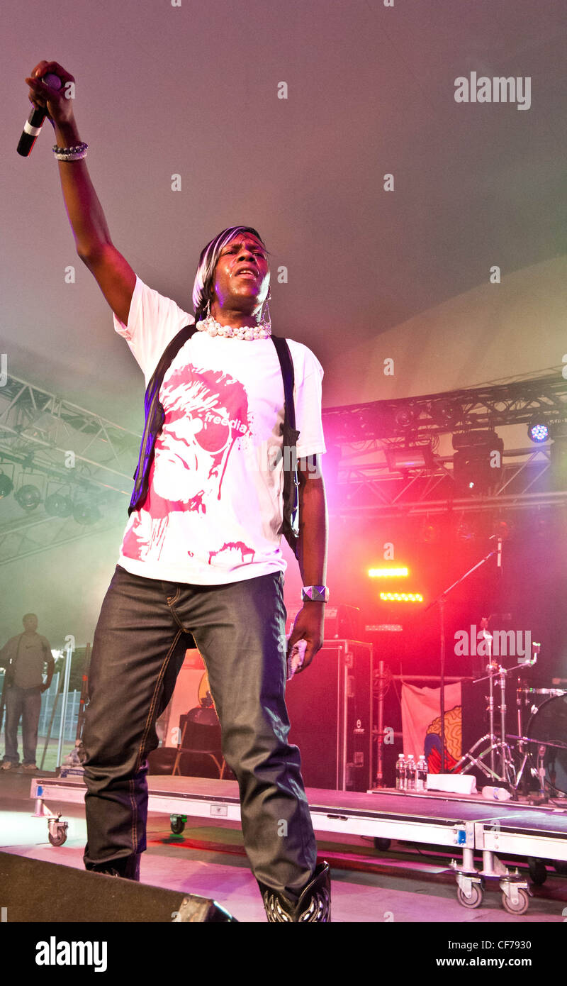 Big Freedia, Katey Red, Sissy Nobby, DJ Lazer, and the crew at Voodoo ...