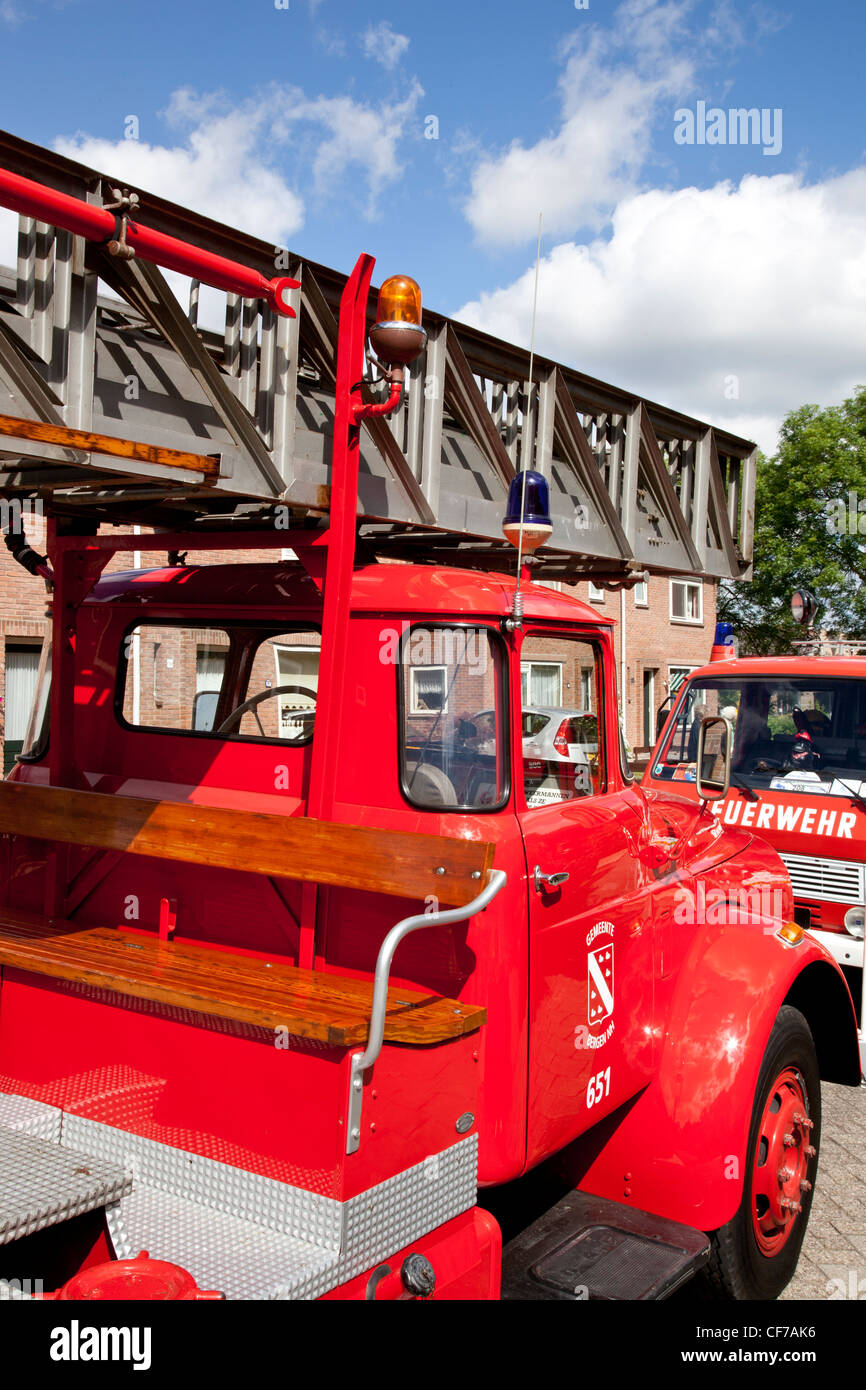 Detail of old red fire engine Stock Photo - Alamy