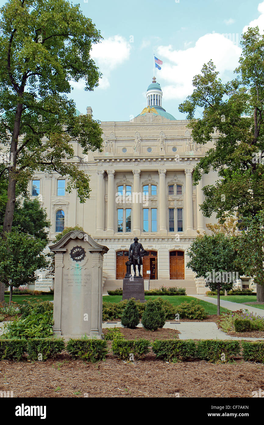 State indiana indianapolis dome hi-res stock photography and images - Alamy