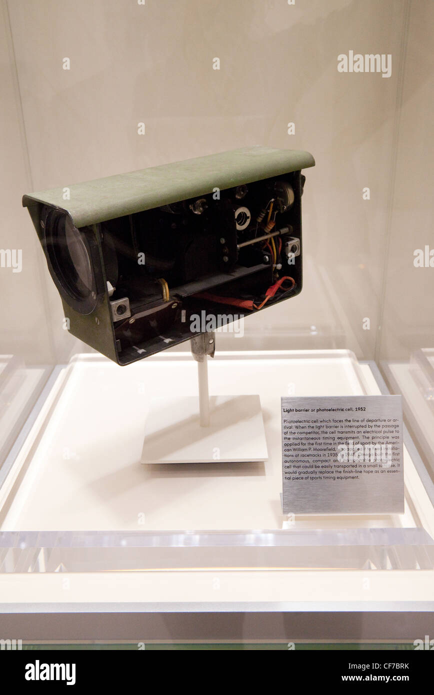 Photoelectric apparatus hi-res stock photography and images - Alamy
