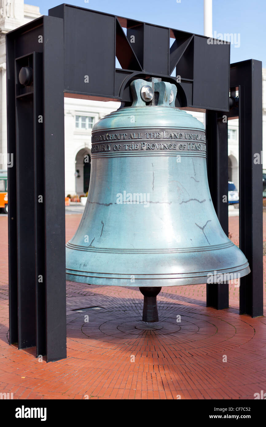 Replica of the Philadelphia Freedom bell hung outside Union station in ...
