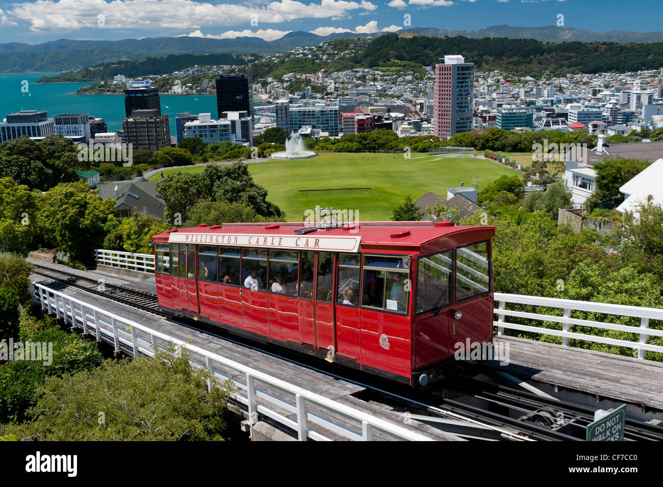 The Wellington Cable Car Funicular Railway at the Upper Station by the ...