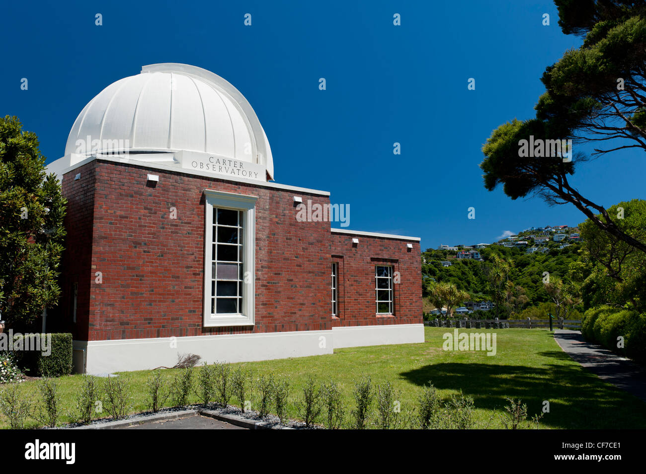 The Carter Observatory in The Botanic Gardens in Wellington, New ...