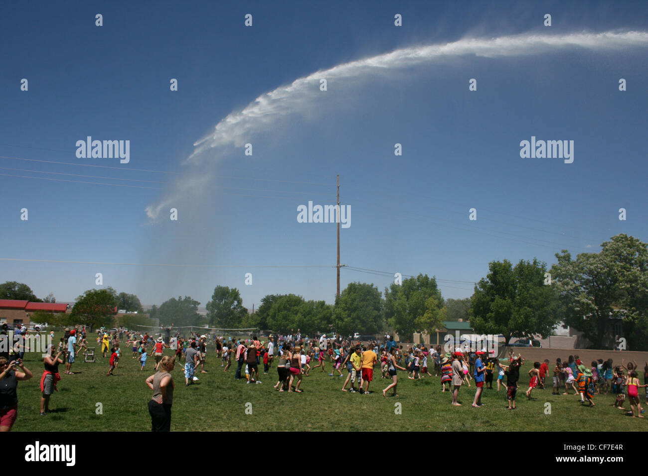 Fire hydrant spray hi-res stock photography and images - Alamy