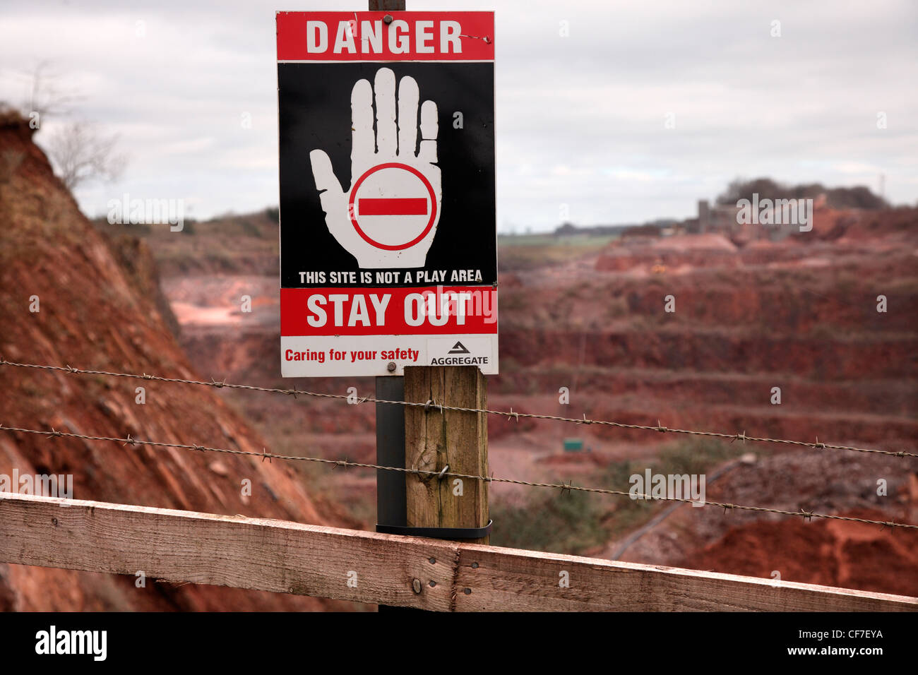 Mine quarry limestone hi-res stock photography and images - Alamy