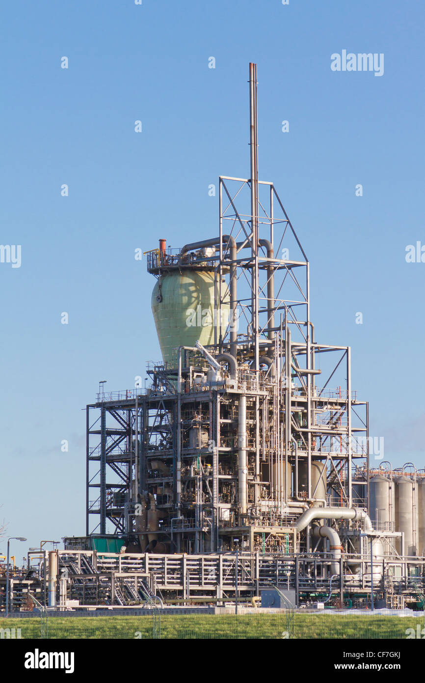 Processing silos hi-res stock photography and images - Alamy