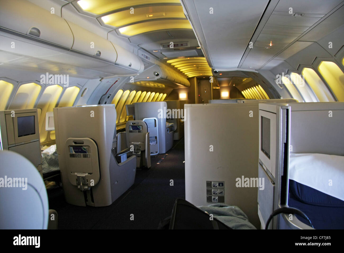 British airways business class hi-res stock photography and images - Alamy