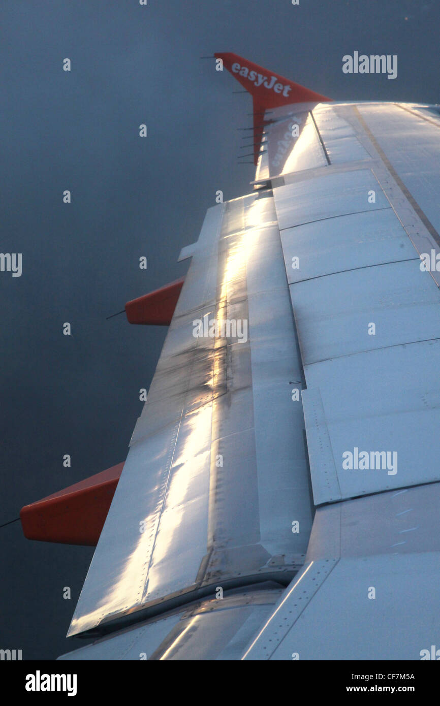 Easyjet aeroplane airplane wing view from inside Stock Photo - Alamy