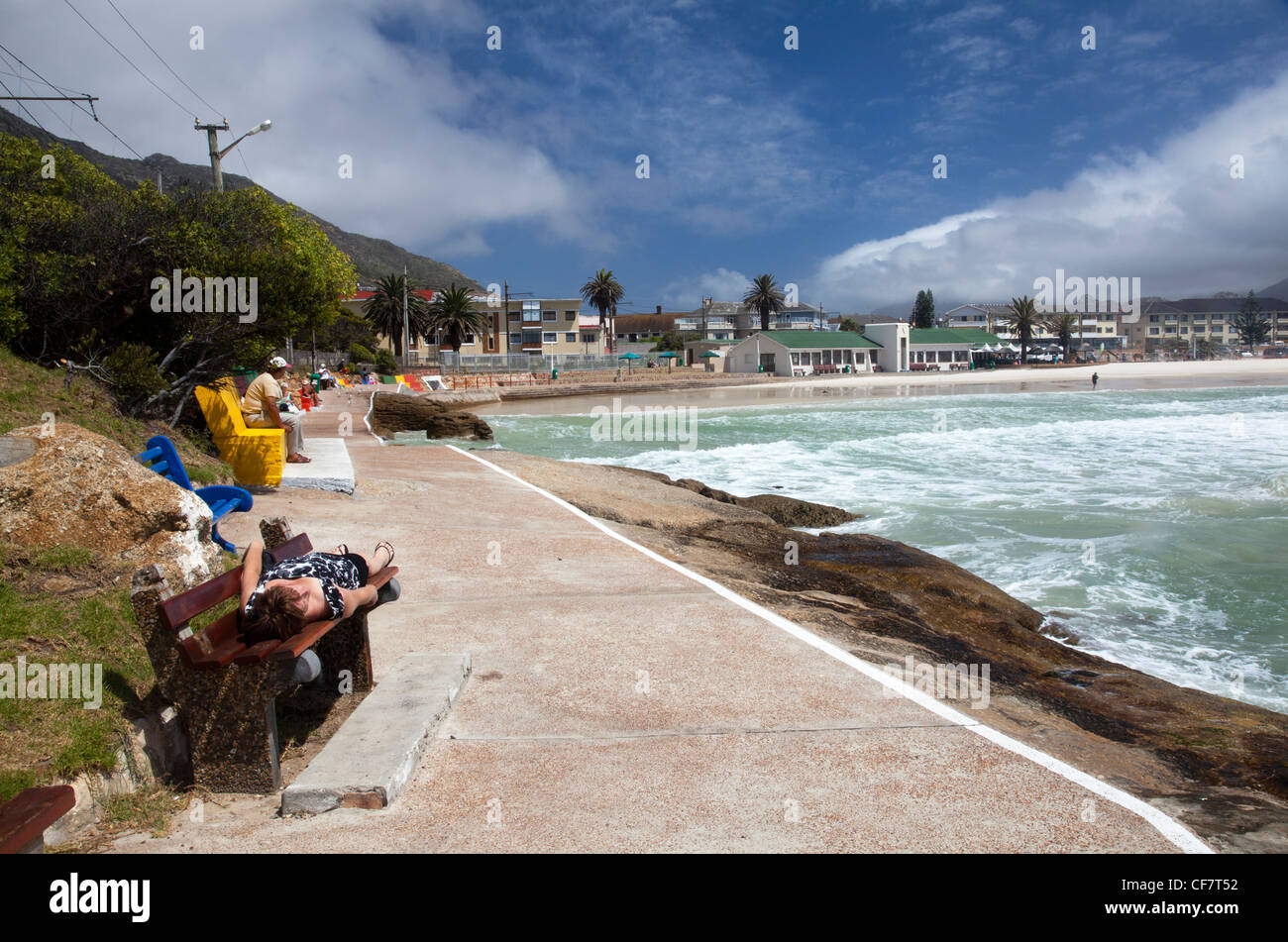 Fish Hoek Bay with walkway along the side - Cape Town Stock Photo - Alamy