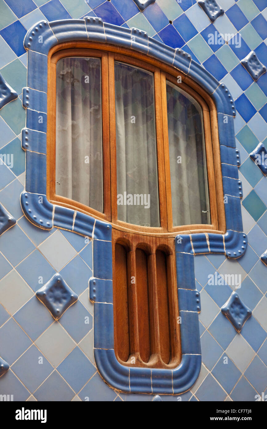 Europe, Spain, Barcelona, Casa Batllo, Window, Windows, Gaudi, Tourism ...