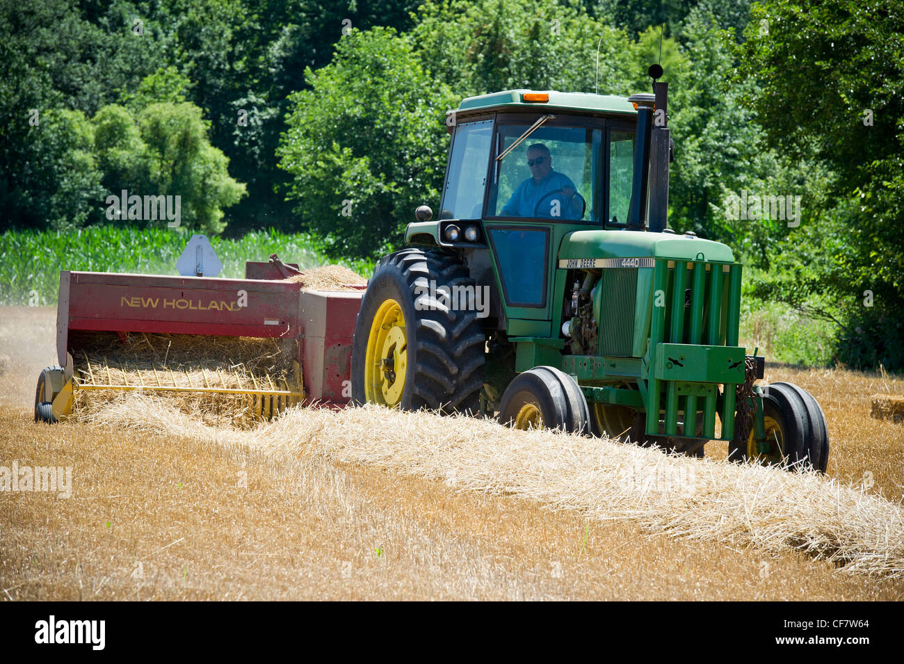 Operating field hi-res stock photography and images - Alamy