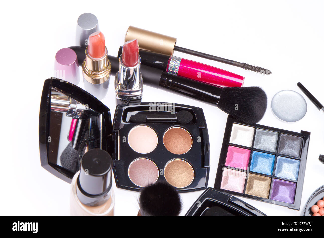 makeup set isolated on white background Stock Photo - Alamy