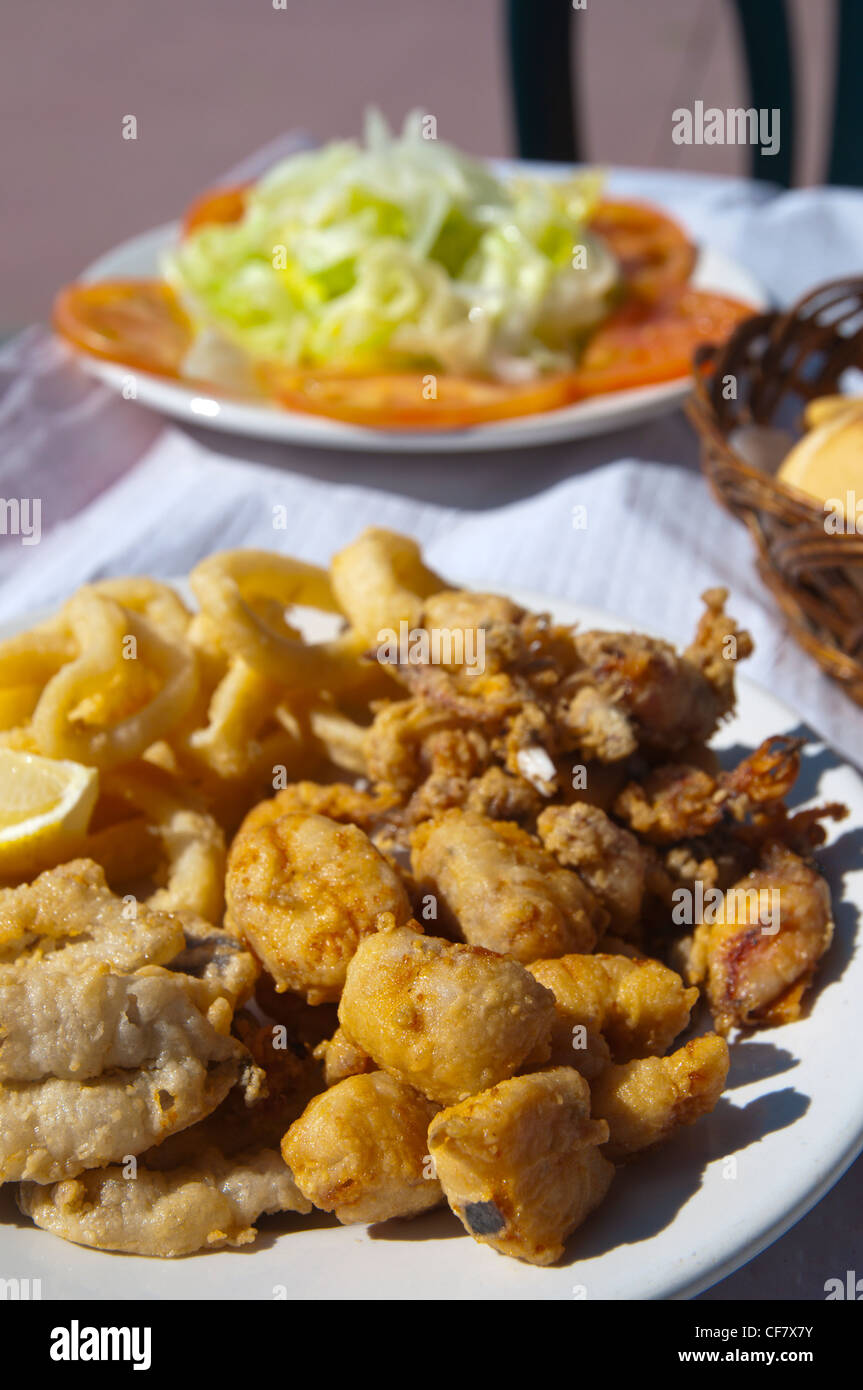 Pescaito malaga hi-res stock photography and images - Alamy