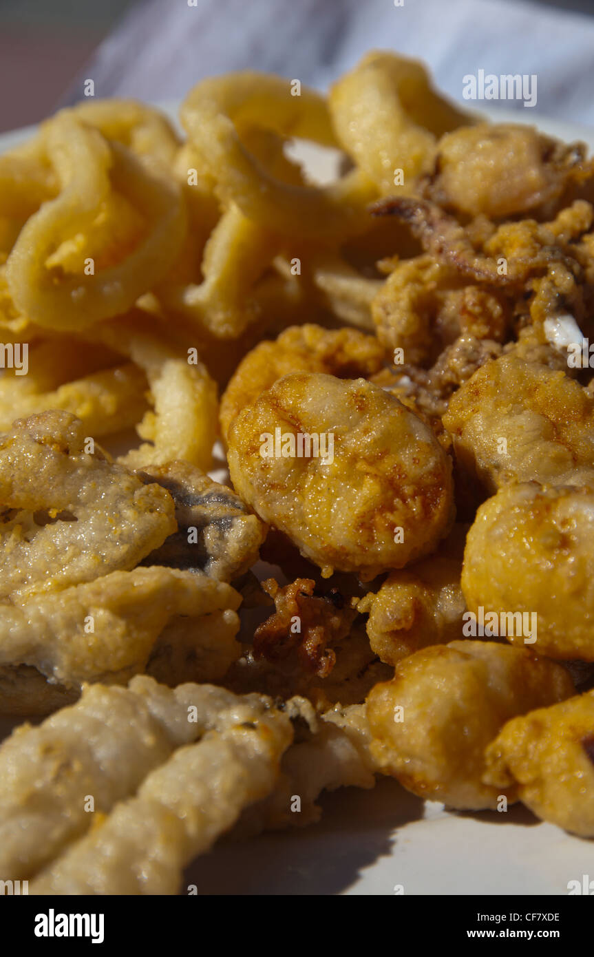 Pescaito frito el Malaga the grilled fish on restaurant terrace ...