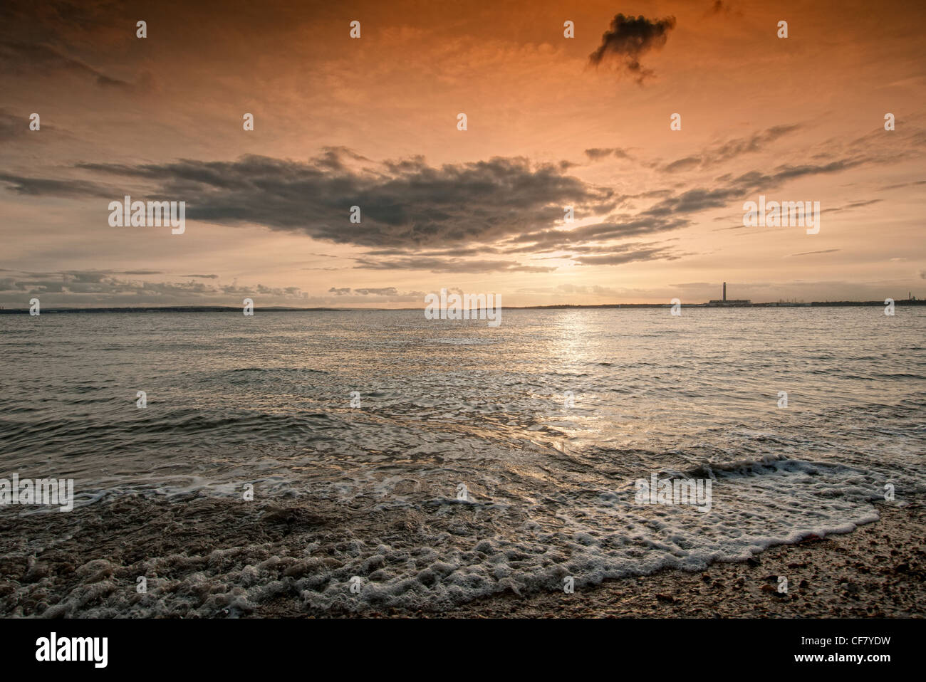 Solent sea hi-res stock photography and images - Alamy