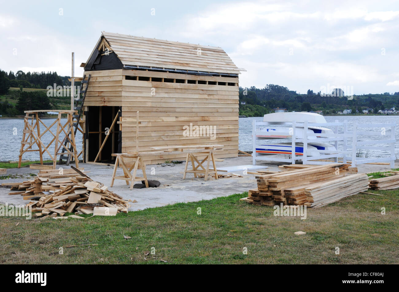 Boat shed under construction hi-res stock photography and images - Alamy
