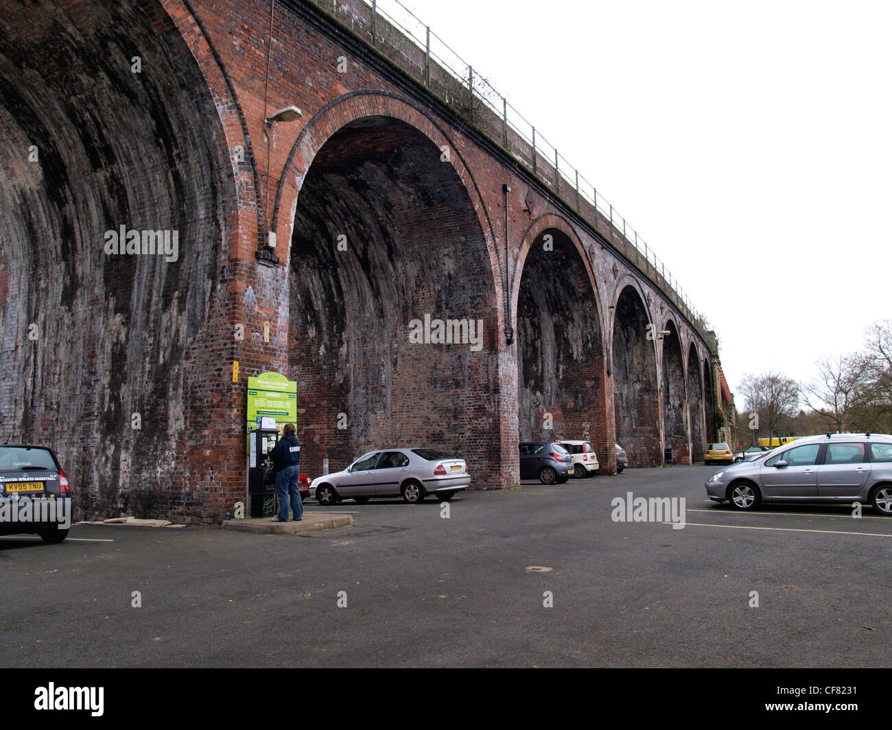 Brick viaduct hi-res stock photography and images - Alamy