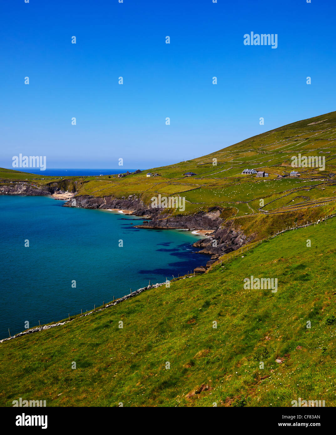 Coumeenole beach, coast of Dingle Peninsula and Coumeenoole Bay, in ...