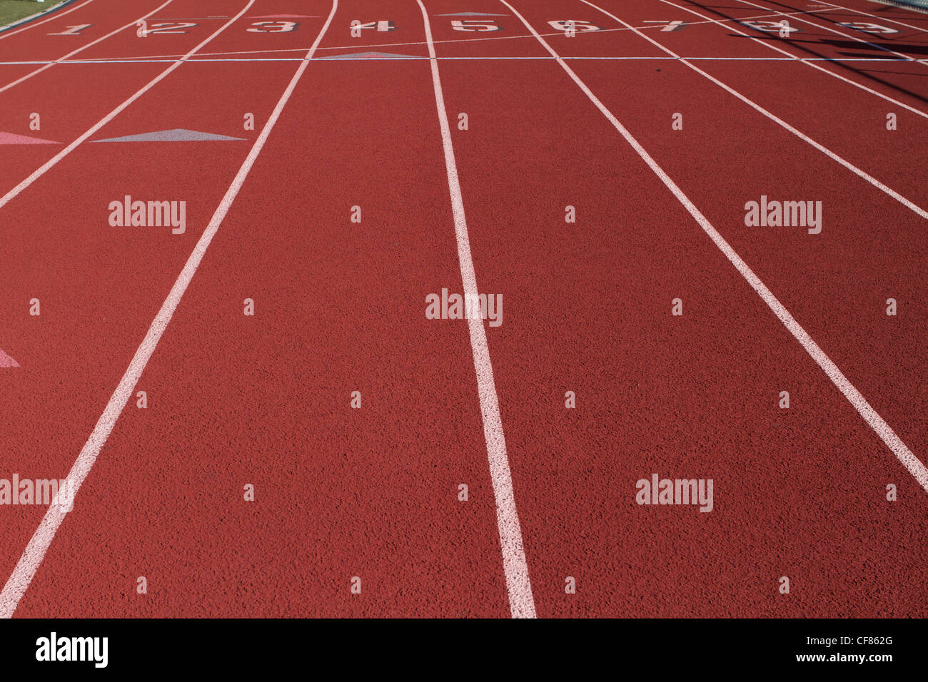The start line on a running track Stock Photo - Alamy