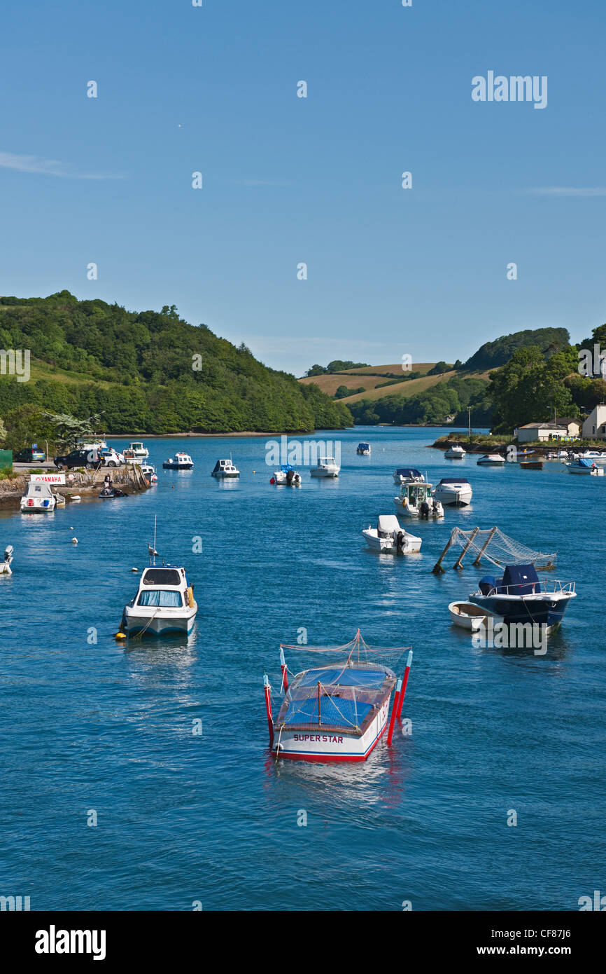 LOOE HARBOUR ABOVE LOOE BRIDGE AND EAST LOOE RIVER, LOOE, CORNWALL ...