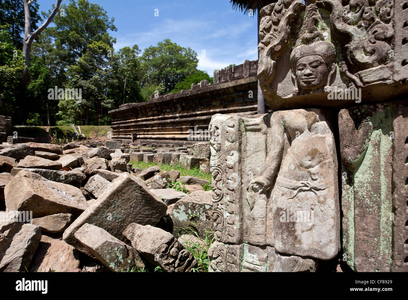 Apsara. Baphuon temple. Angkor. Cambodia Stock Photo - Alamy