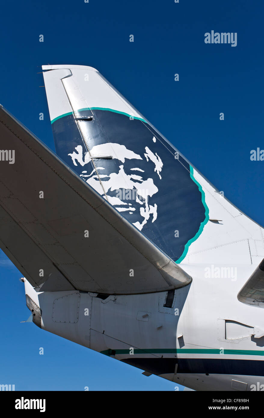 Anchorage airport hi-res stock photography and images - Alamy