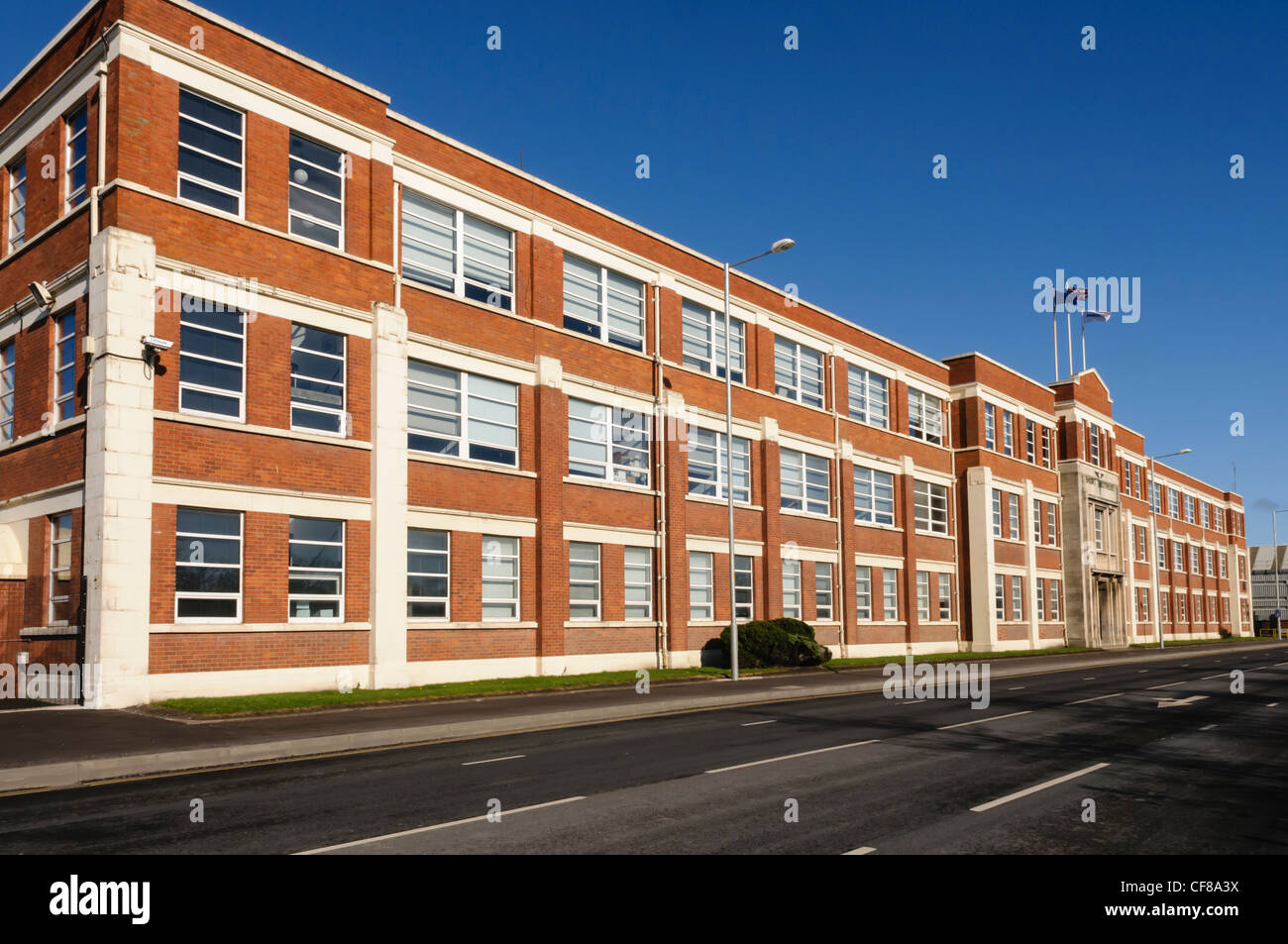 Short brothers building belfast hi-res stock photography and images - Alamy