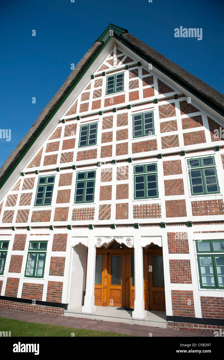 Brick half timbered hi-res stock photography and images - Alamy