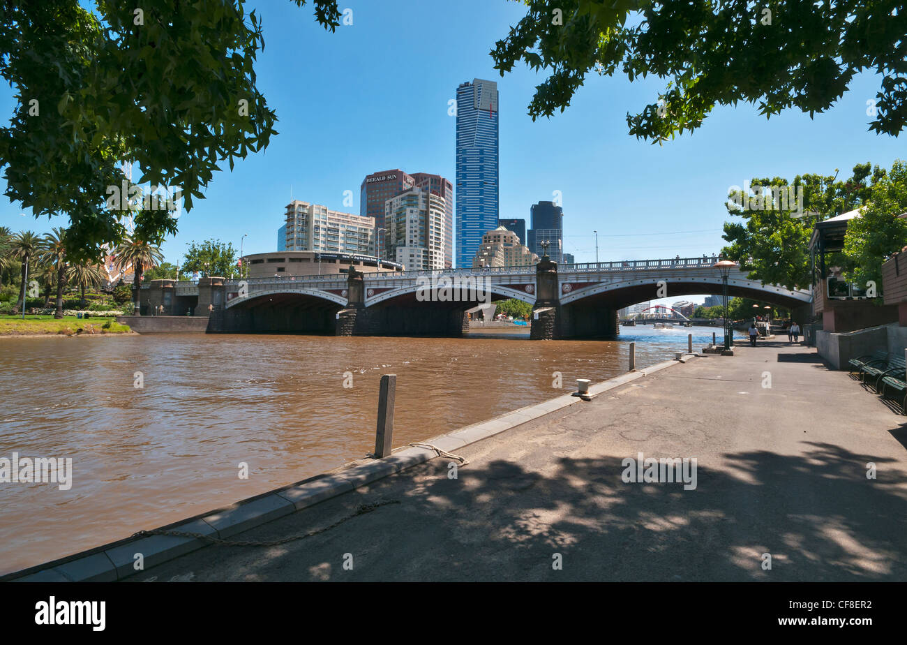 Princess street bridge hi-res stock photography and images - Alamy